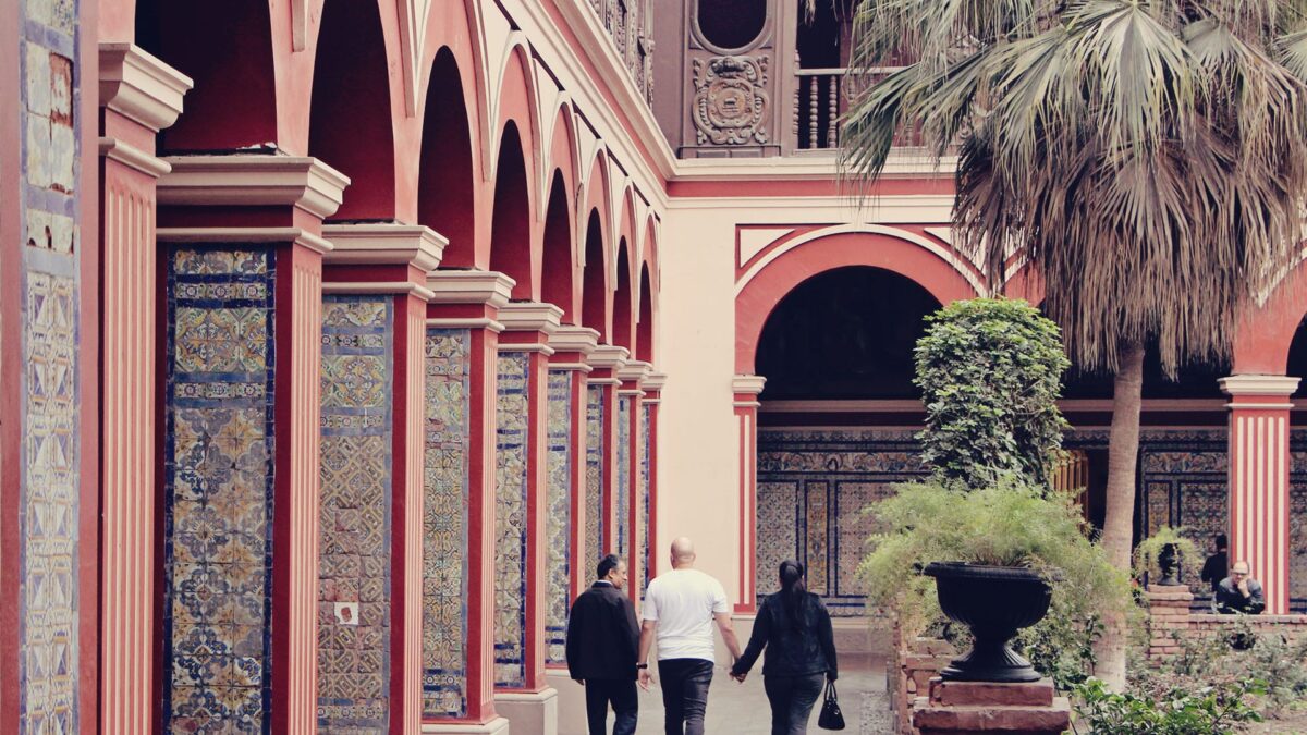 Qual moeda levar para o Peru? É melhor levar dólar, novo sol ou real ...