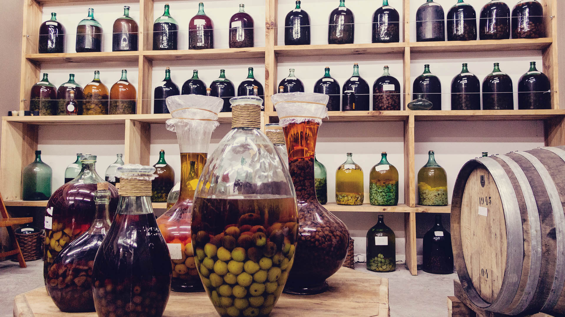 Visitando a vinícola Bodegas Re, no Vale de Casablanba